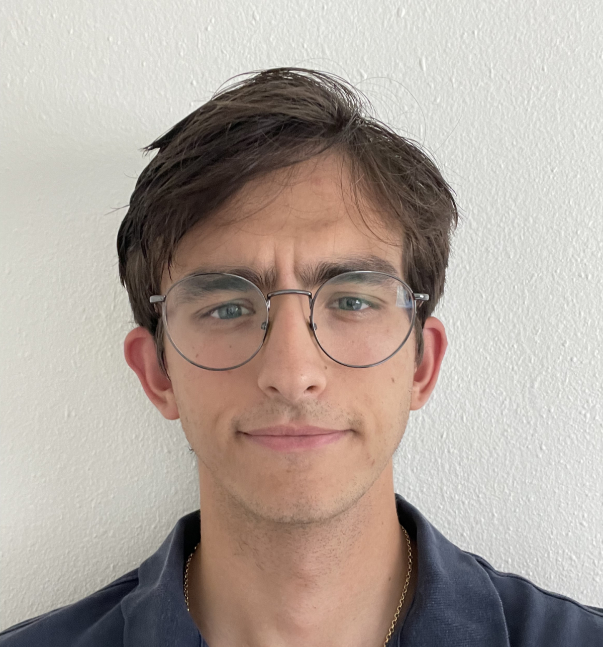 Pau Riera Rodriguez – STROBE